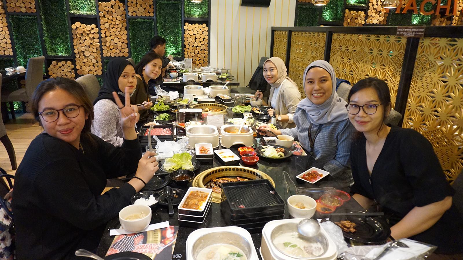 Acara Halal Bi Halal Bersama Tim Emporio Architect Jakarta di Hachi ...