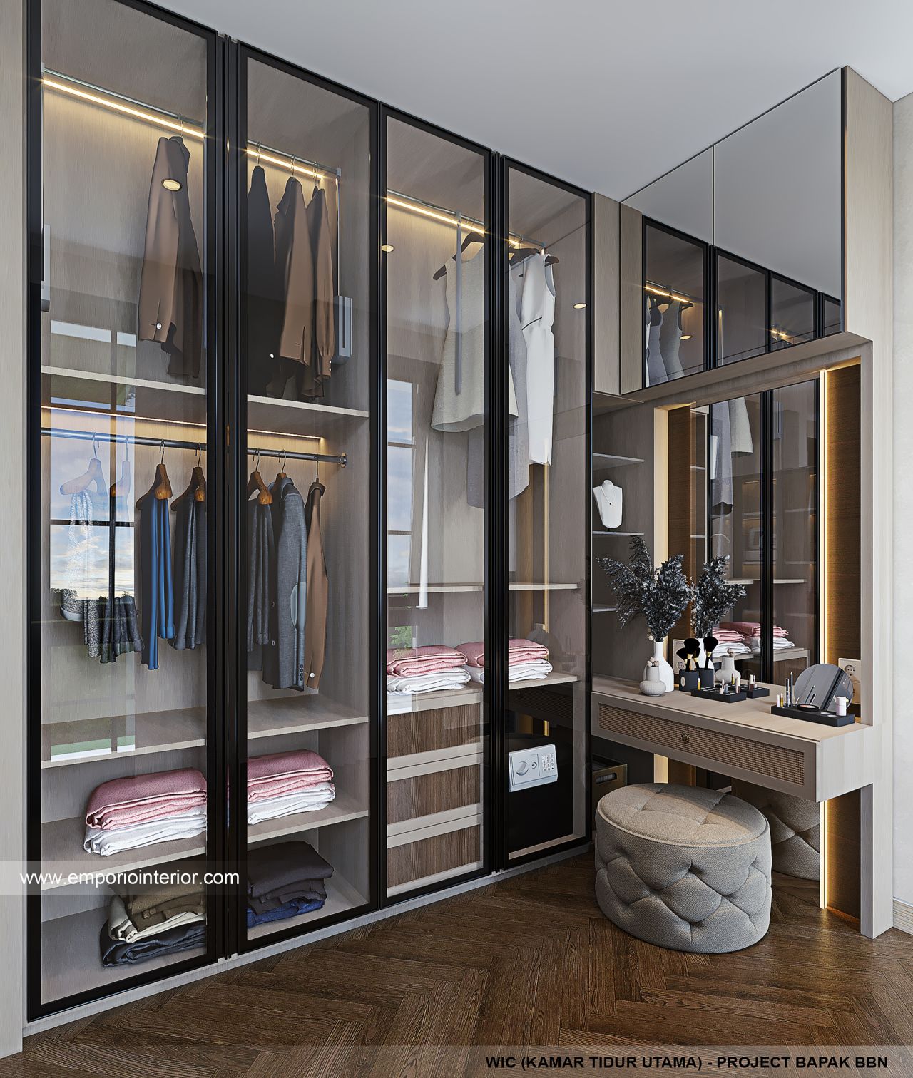 Desain WIC Kamar Tidur Utama Rumah Klasik 3 Lantai Bapak BBN di Jakarta 45780 - Desain Interior